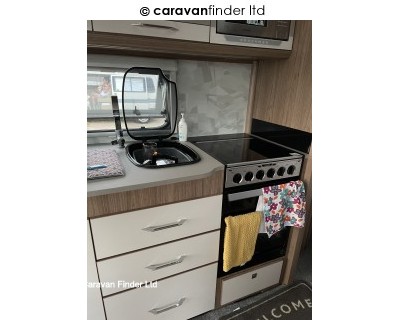 Coachman VIP 675 2018 caravans for sale, Warwickshire, Atherstone ...
